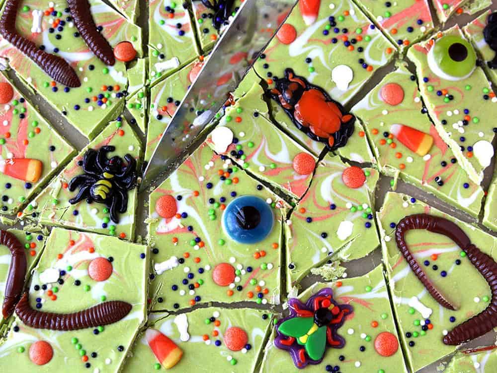 Easy Halloween Candy Bark with Worms and Bugs - Living Locurto